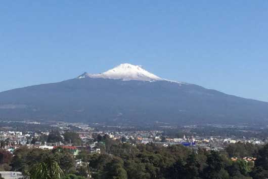 Registra cima de la Malintzi caída de nieve